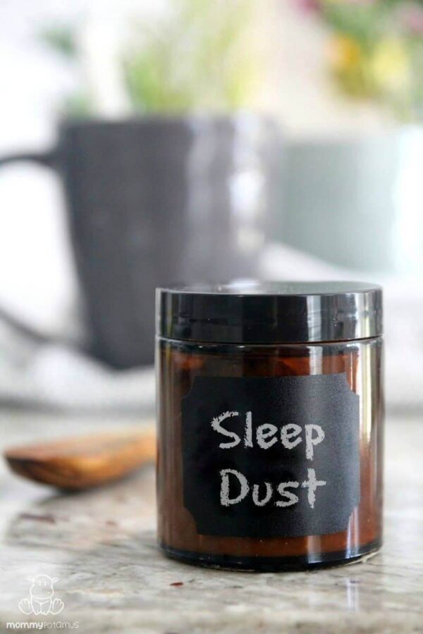 How to Make Sleep Dust with Evidence-Based Herbs for Restful Zzzzz's