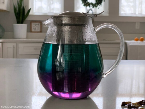 5 Best Glass Teapots for Herbalists & Tea Lovers