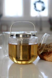 3 Benefits of Horehound + Tea And Tincture Recipes