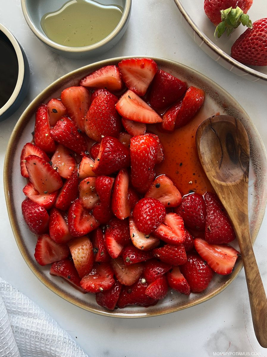 Simple Balsamic Strawberries Recipe